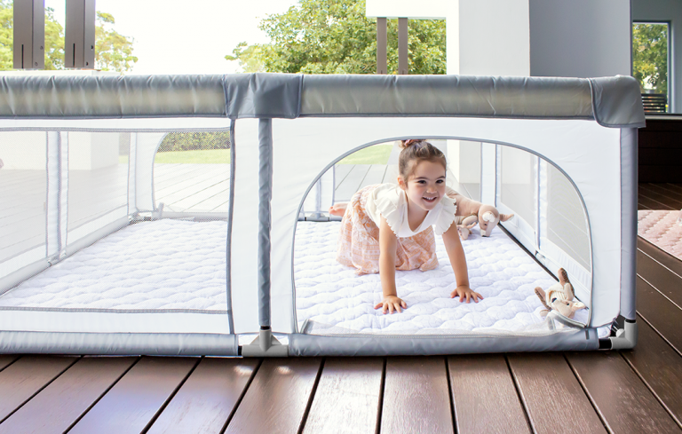 Pop Up Play Pen - babyhood
